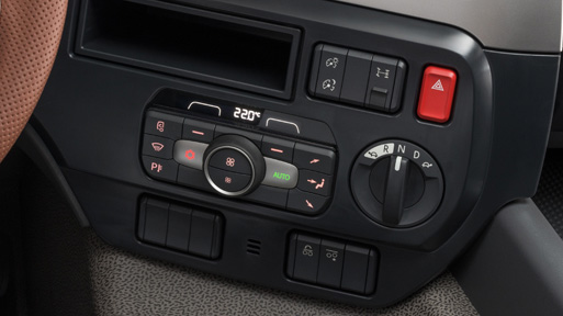 DAF CF Interior - DAF Trucks N.V.