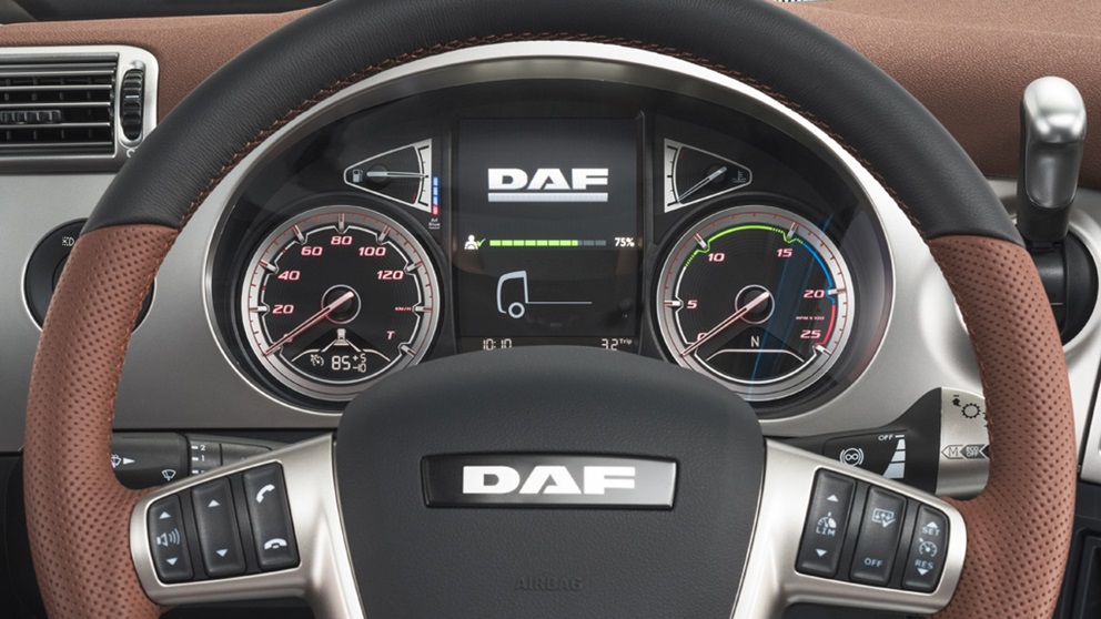 DAF CF Interior - DAF Trucks N.V.