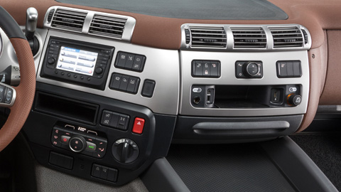DAF CF Interior - DAF Trucks N.V.