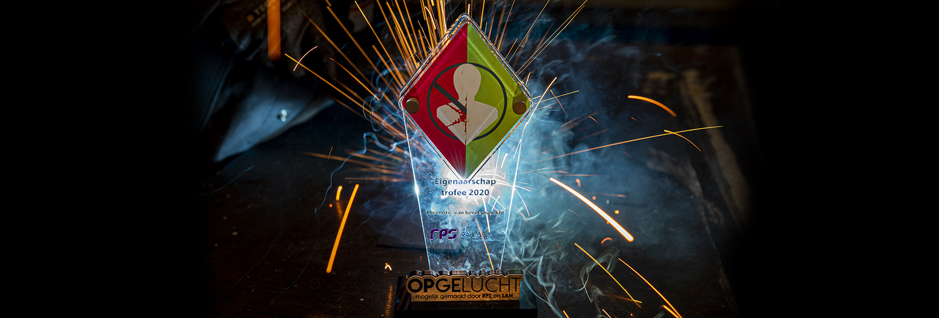 DAF receives important factory safety prize - DAF Trucks N.V.